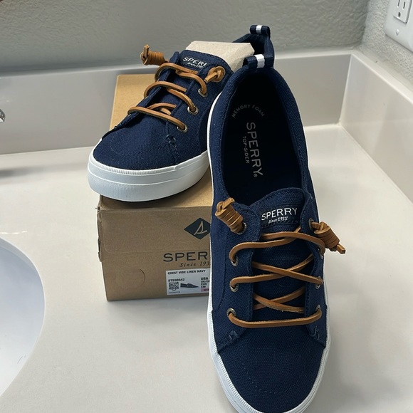 Shoes | Sperry Topsider Memory Foam Tennis Shoe | Poshmark